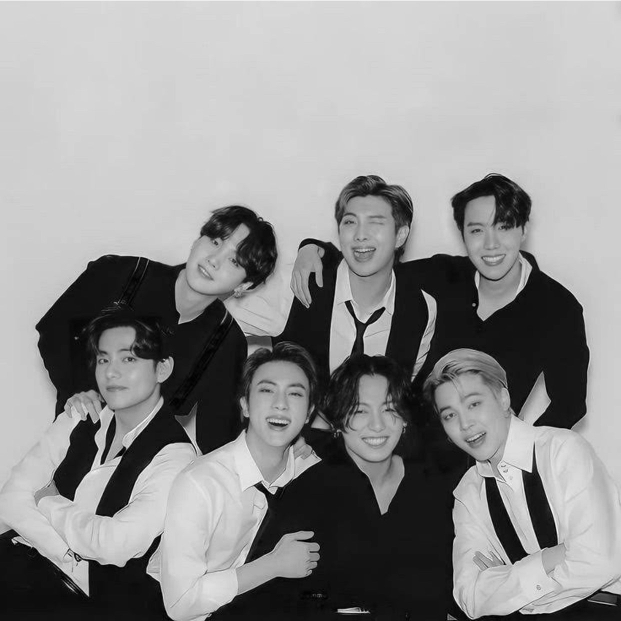 BTS:CHOEAEDOL - Hottest kpop idol community