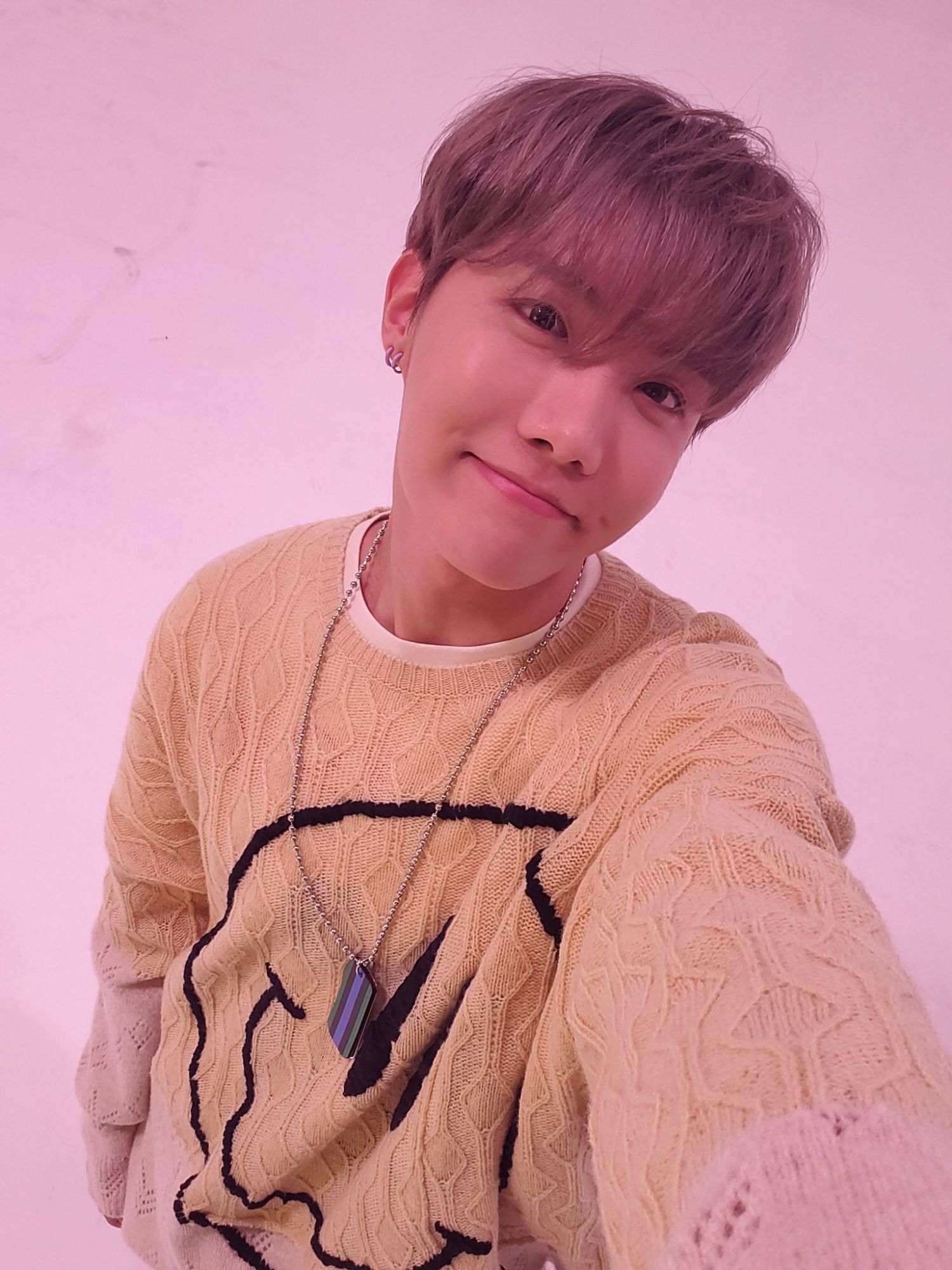 [Free Board]:CHOEAEDOL - Hottest kpop idol community