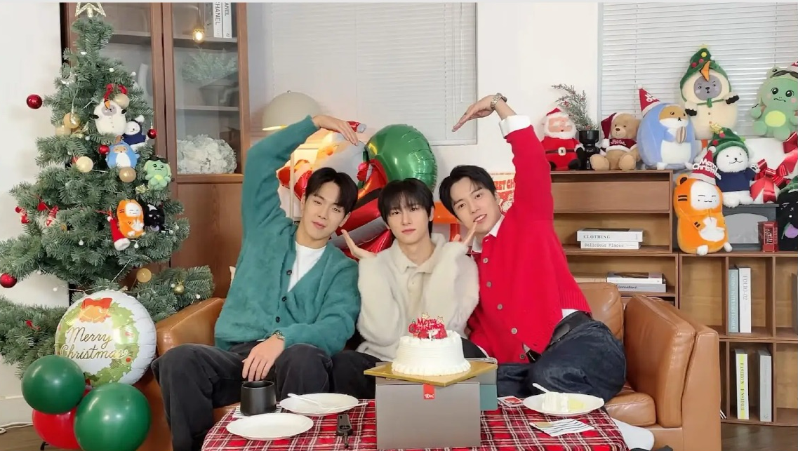 Merry Christmas │ MONSTA X Shownu Community │ CHOEAEDOL